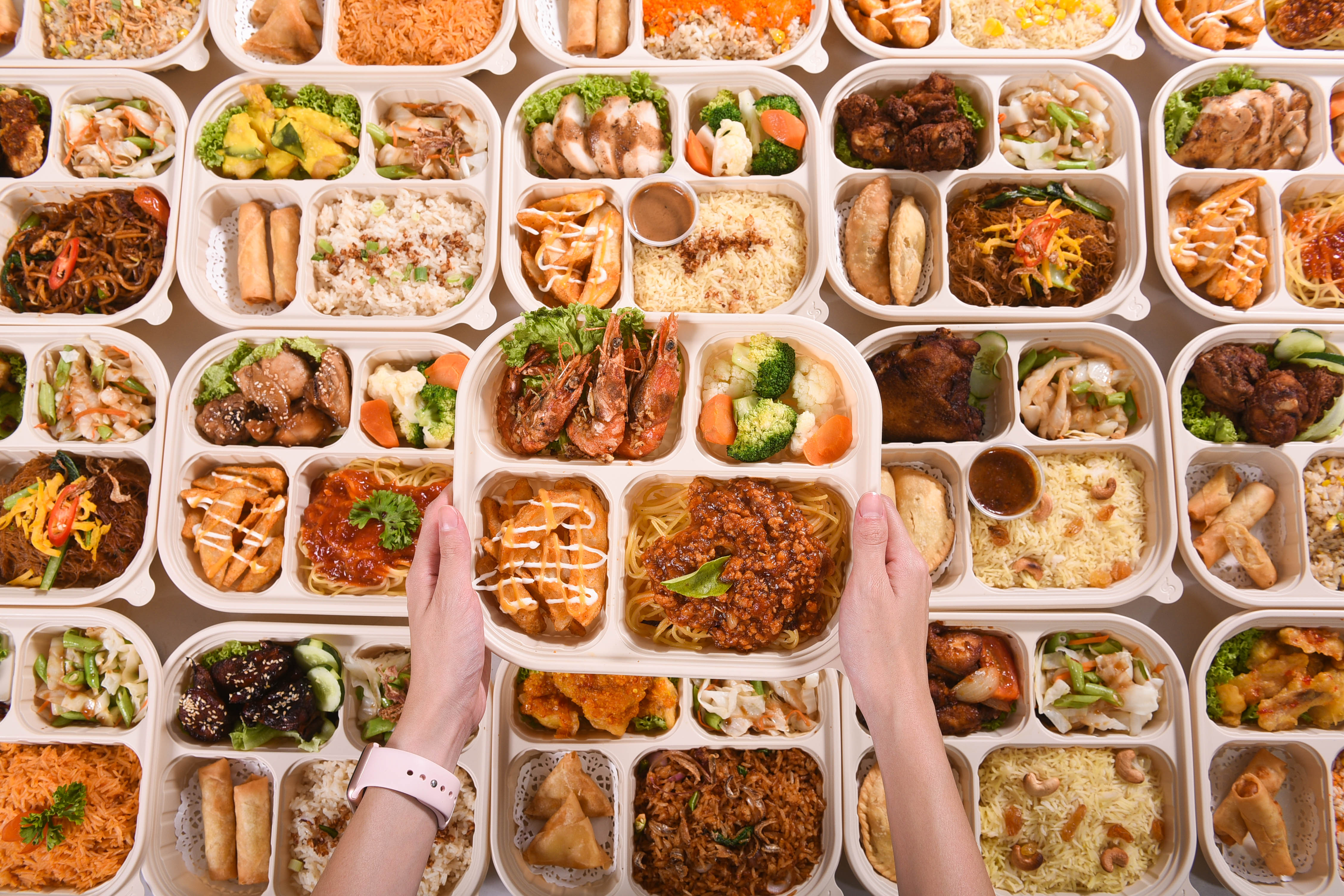 Your Corporate Bento Solution - RunningMen Catering