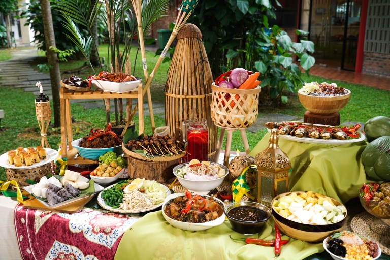 Ramadan & Raya Catering | RunningMen Catering